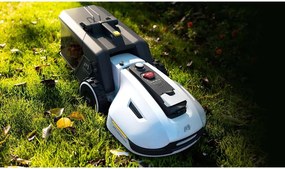 LUBA Robotická kosačka Mamotion YUKA 2000 + sada nožov 24 ks ZADARMO