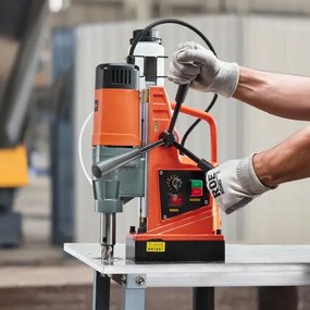 Magnetická vrtačka 1550 W 13000 N Přenosná vrtačka Mag 500RPM