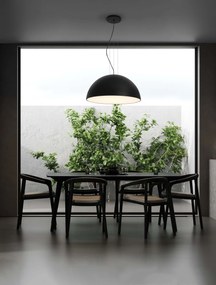 Černo-bílé designové svítidlo Tholos