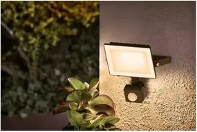 Philips Lois černá / Reflektor / LED / 20W / 2050lm / 3000K / IP65 / s