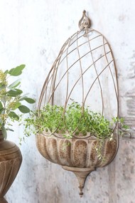 Kovový květináč na zeď Flower Antique Mocca – 34*18*65 cm