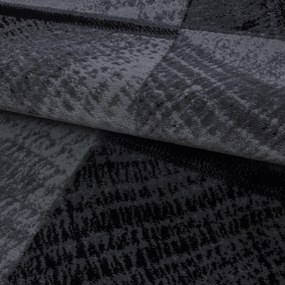 Ayyildiz Kusový koberec PLUS 8003, Černá Rozměr koberce: 240 x 340 cm