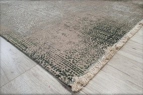 HU Béžovo-zelený orientální koberec Banco 1030-GREEN Rozměr: 60x110 cm