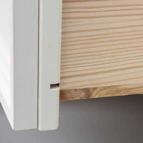 Massive home | Belluno Elegante bílá komoda 3D2S z masivu s dubovou deskou