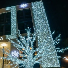 Easy Fix LED světelný závěs venkovní, 100 × 700 cm, ledově bílá, 600 diod, bílý kabel, IP67, prodlužovací