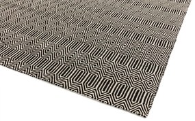 Černý  koberec Darisi Black Rozměry: 160x230 cm