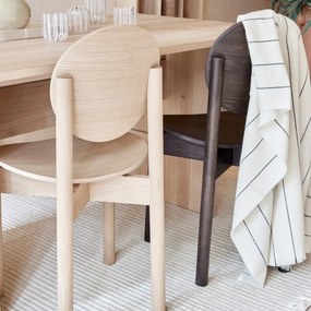 Jídelní židle z jasanového dřeva ve světle přírodní barvě Oy – OYOY Living Design