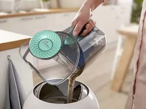 Philips PowerPro Active FC9556-09 černá / bezsáčkový vysavač / 750 W /
