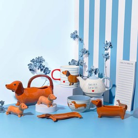 Modro-hnědý porcelánový hrnek 300 ml Sausage Dog – Sass &amp; Belle