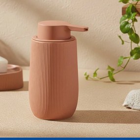 Hnědý plastový dávkovač mýdla 400 ml Fablo – Wenko