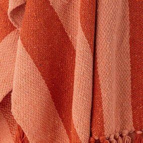 Červená televizní deka z recyklované bavlny 160x130 cm Frello – Bloomingville