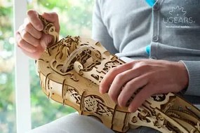 Ugears 3D dřevěné mechanické puzzle Hurdy-Gurdy / od 14 let / 292 dílk
