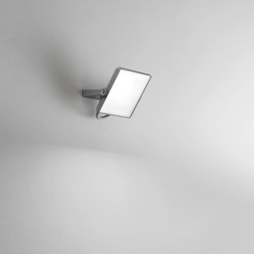 FAN LED-AXEL-20-SIL Venkovní reflektor LED, 20 W, CCT, stříbrná, IP65 - FANEUROPE