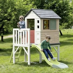 Smoby Domeček Life na pilířích se skluzavkou / od 2 let