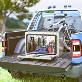 HOMCOM Kufr na nářadí pro nákladní auto z hliníku, 60,9 x 35,5 x 40,6 cm, 76 L úložný box se zámkem a klíči, stříbrný