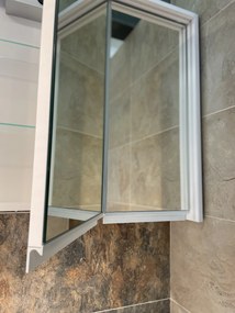Kingsbath Savona 70 zrcadlová skříňka do koupelny s LED podsvícením