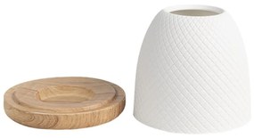 Bílý porcelánový svícen na čajovou svíčku na dřevěném podstavci – 9x10 cm