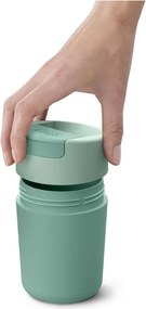 Cestovní hrnek v mentolové barvě 340 ml Sipp – Joseph Joseph
