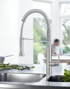 Grohe - Dřezová baterie s flexibilním ramenem, supersteel