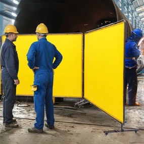 Svářečská zástěna s rámem, 1,83 × 2,44 m 3 panelové zástěny pro svařování