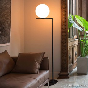 FLOS IC F1 stojací lampa černá Ø 20 cm