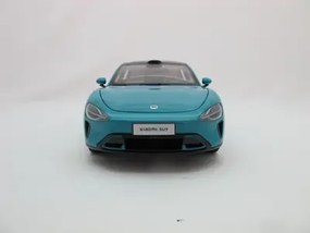 XIAOMI Model auta SU7 Aqua Blue / 1:18 / Die-cast