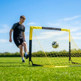 SPORTNOW Skládací fotbalová branka pro zahradu pro děti a dospělé, přenosná venkovní branka s odolnou síťovinou a sklolaminátovými tyčemi