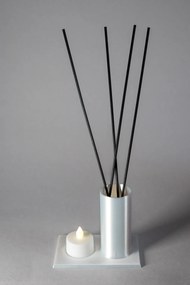 DOMEČEK CASETTA - Aroma difuzér a LED svíčka , bílá
