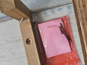 Hnědá antik dřevěná nástěnná polička Sven - 120*18*5 cm