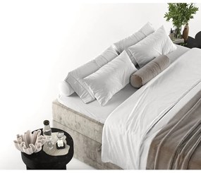 Světle hnědá boxspring postel s úložným prostorem 160x200 cm Yoko – Maison de Rêve