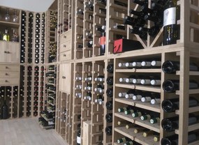 Expovinalia Regál na víno PETÍN II Borovice s bílým nátěrem