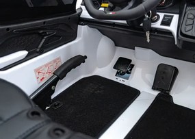 Elektrické autíčko Lamborghini Revuelto XL STRONG bílé