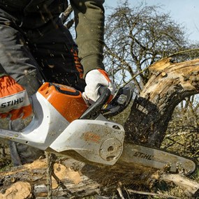 Aku řetězová pila STIHL MSA 220 C-B