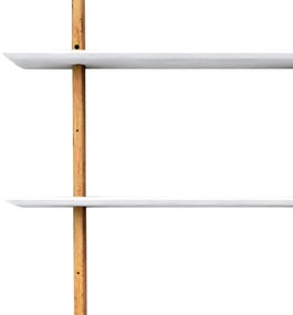 Bílý dřevěný nástěnný regál Tenzo Bridge s bukovými sloupky 190 x 162 cm