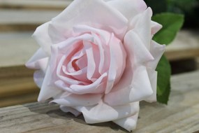 Růžová světla umělá růže rozkvetlá 74cm