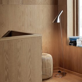 Stojací lampa AJ, Warm sand – LOUIS POULSEN