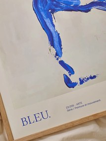 THE POSTER CLUB Autorský mini plakát Bleu by Lucrecia Rey Caro A5, modrá barva, papír