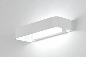 Nástěnné designové bílé LED svítidlo do chodby Vicarri