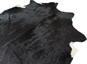 Dekorační hovězí kůže 3,9 m2  černá 1008