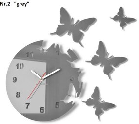 Nástěnné hodiny s nalepovacími motýly