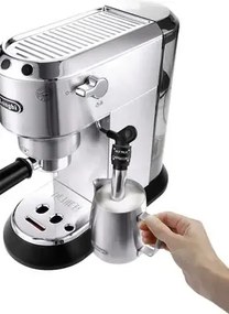 DeLonghi EC 685.M / pákový kávovar / stříbrná