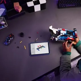 LEGO® Technic 42226 Závodní auto BMW M4 GT3 EVO / Počet dílků: 747 / o