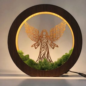 Dřevěná LED lampa s mechem – Anděl I SENTOP LED0606