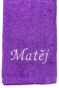 Malý fialový ručník s vlastním textem 30 x 50 cm