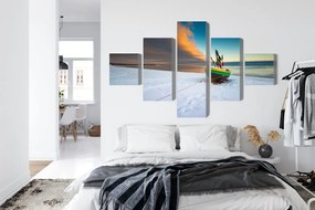 Vícedílný obraz Rybářská Loď Na Zasněžené Pláži V Sopotech Nedostatek Nedostatek Plátno Canvas 250x150