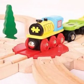 Bigjigs Rail Točna s 8 výjezdy / od 3 let