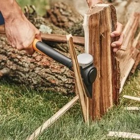 Fiskars IsoCore S 1062936 Stavební sekera