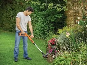 BlackDecker ST182320 / Aku strunová sekačka / 18V / 2.0Ah / šířka zábě