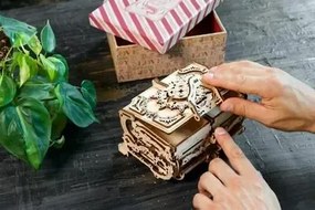 Ugears 3D dřevěné mechanické puzzle Starožitná šperkovnice / od 14 let