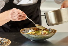 Hnědý hluboký porcelánový talíř ø 21 cm Resto – BonBistro